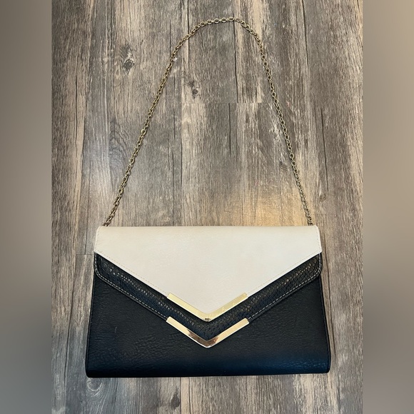 Mix No. 6 | Bags | Mix No 6 Two Toned Envelope Clutch W Chain Strap ...